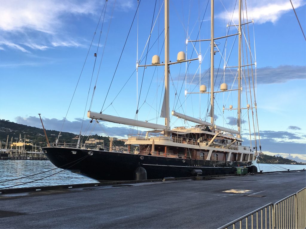 Transport Tender for S/Y EOS, Tahiti, French Polynesia - Control ...